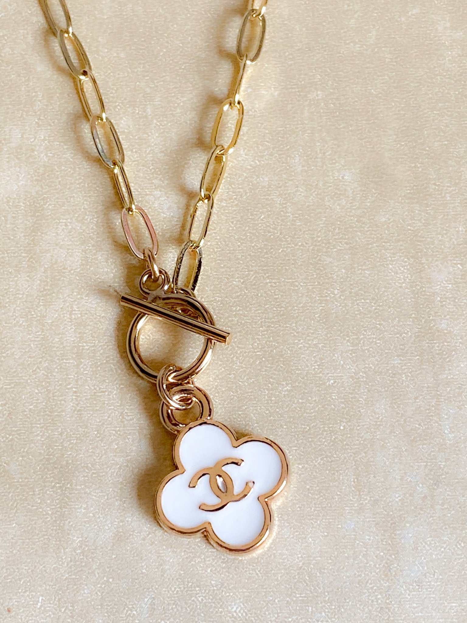 Vintage Repurposed Buttons – Elizabeth Wilmore Designs